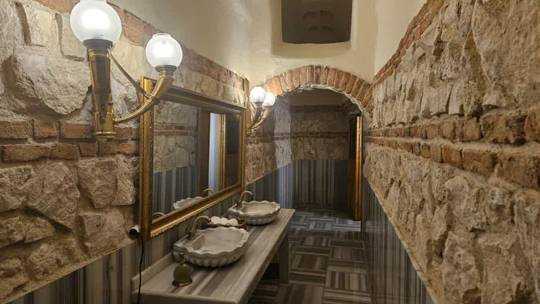 Istanbul: Istanbul: Hamam Experience – Scrubbing, Foam Ritual, Meals ...
